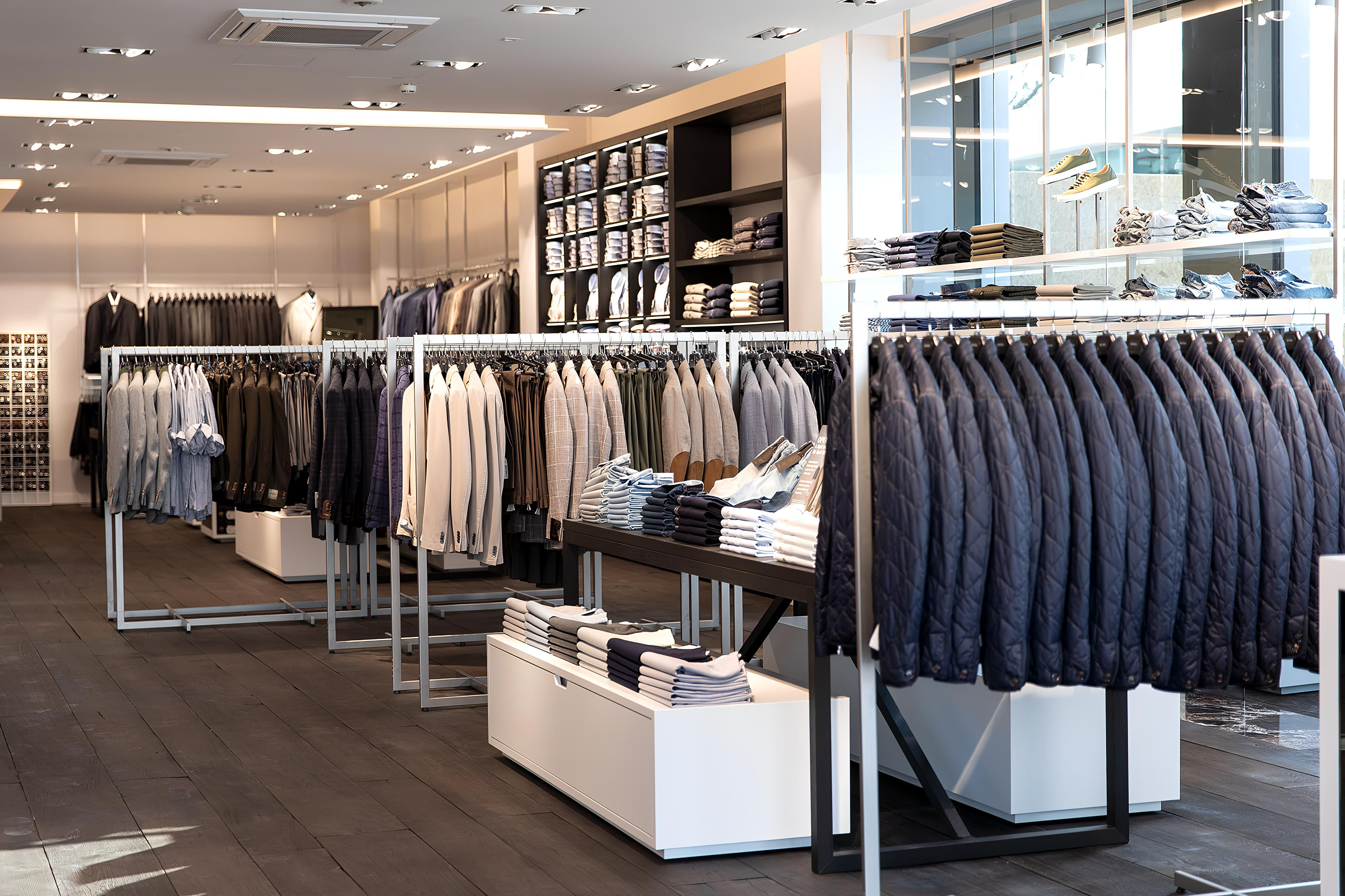 Hugo Boss OUTLET in Germany • up to 70%* off in Sale | Outletcity Metzingen