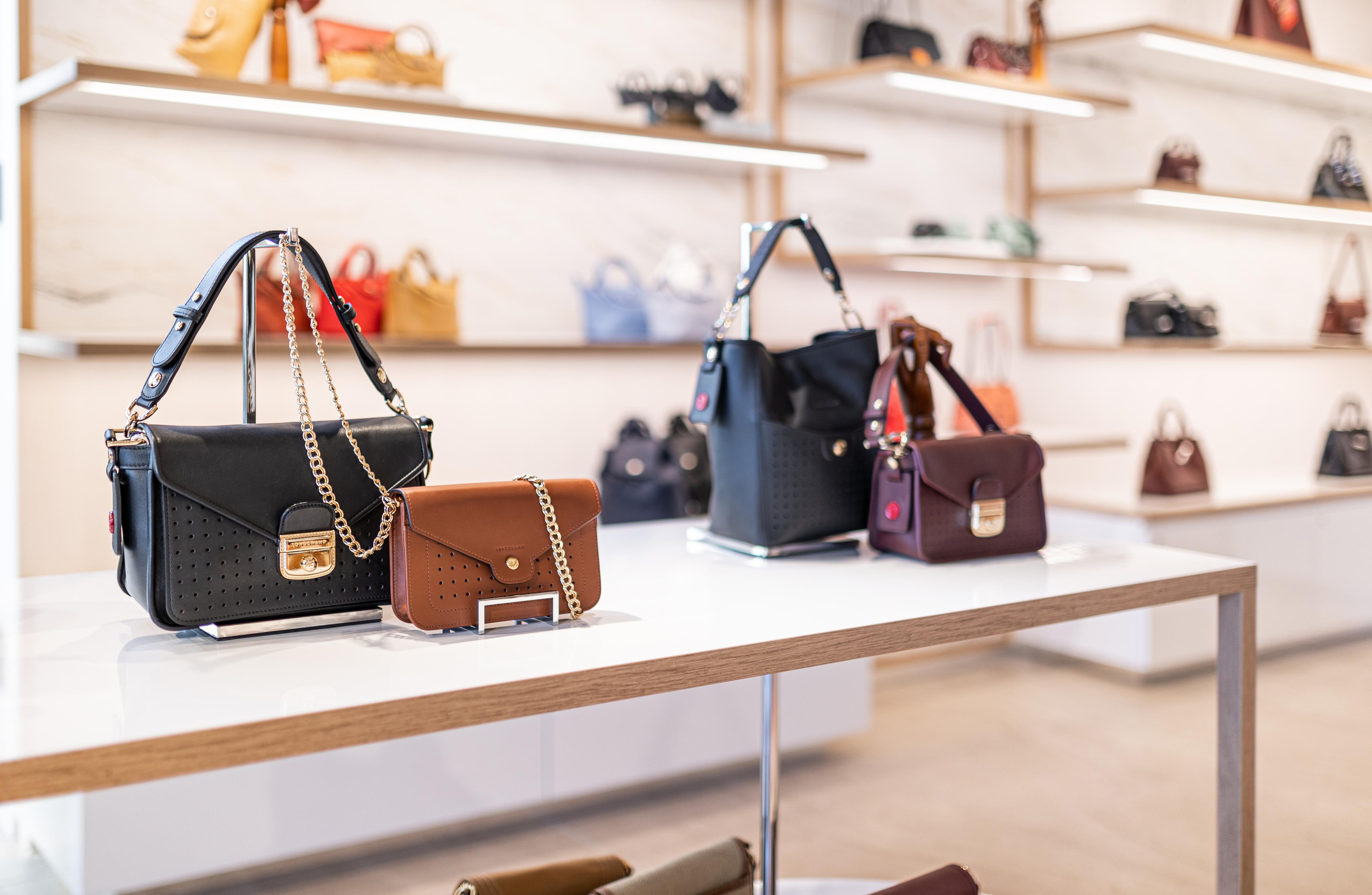 Longchamp OUTLET in Germany • Sale up to 70% off | OUTLETCITY METZINGEN