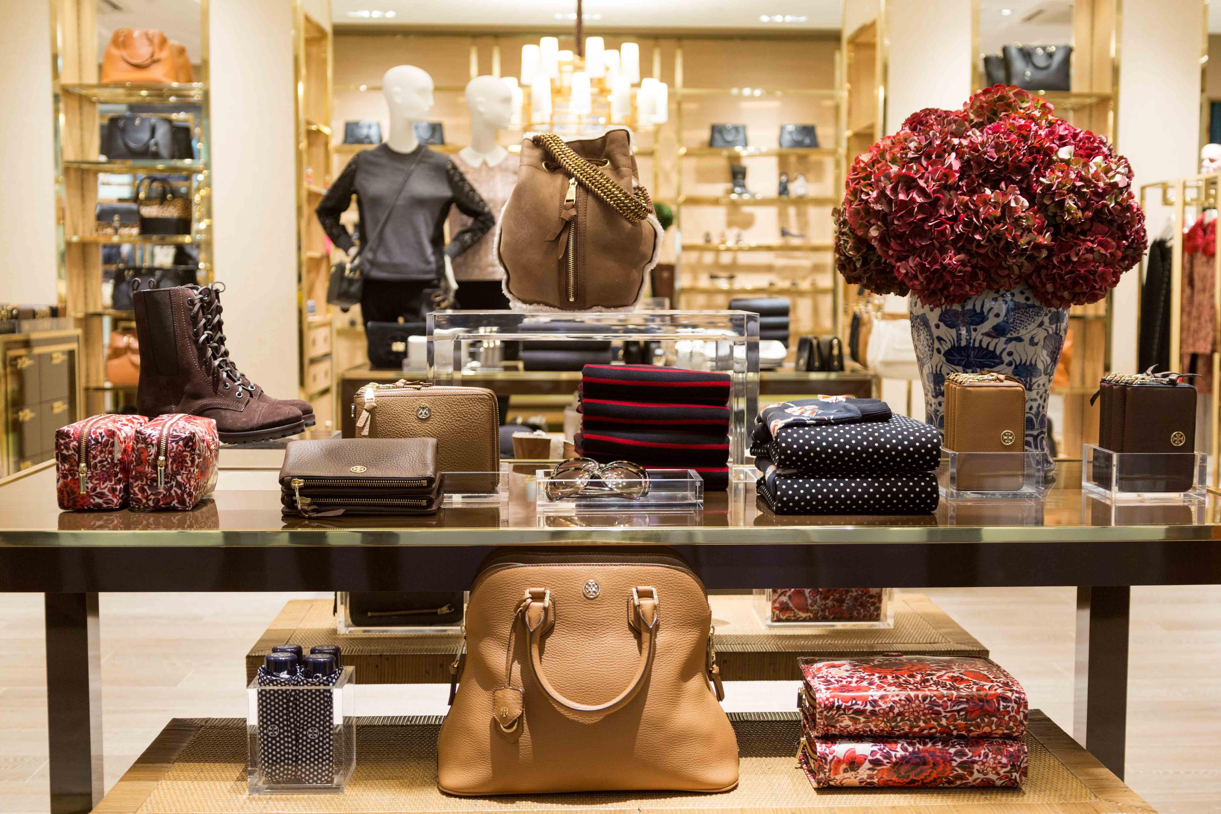 Tory Burch OUTLET in Germany • Sale up to 70%* off | Outletcity Metzingen